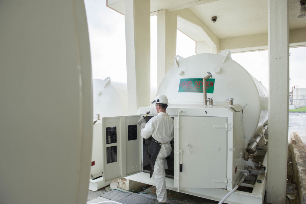 Saving lives and making ice cream: Kadena AB's cryogenics lab critical ...