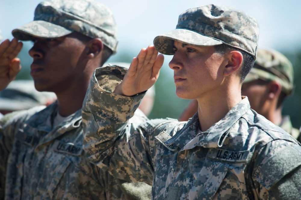 1st female Army infantry officer says lower fitness standards for women ...