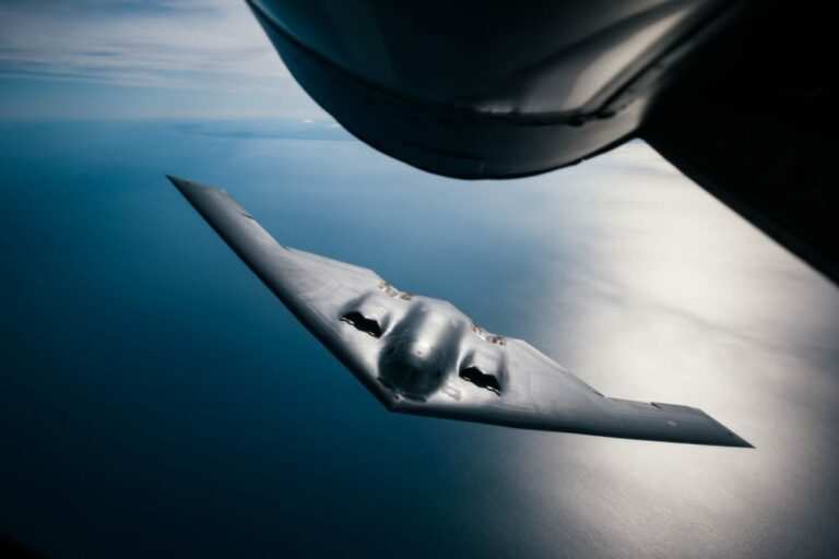 B-2 stealth bomber to fly over NFL playoff game - here are photos of ...