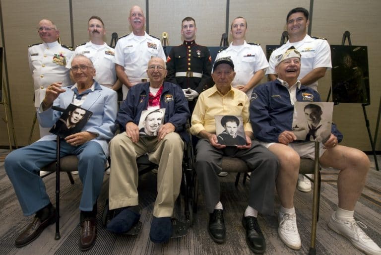 Don Stratton, 1 of 3 remaining crew from USS Arizona, dies at 97 ...
