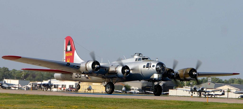 Week after deadly crash, another B-17 takes flight at MA airport ...