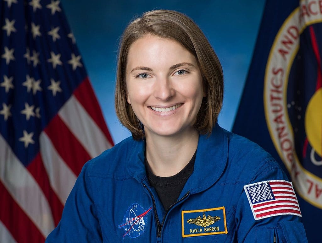 Navy Lt. Kayla Barron completes astronaut training, sets her sights on ...
