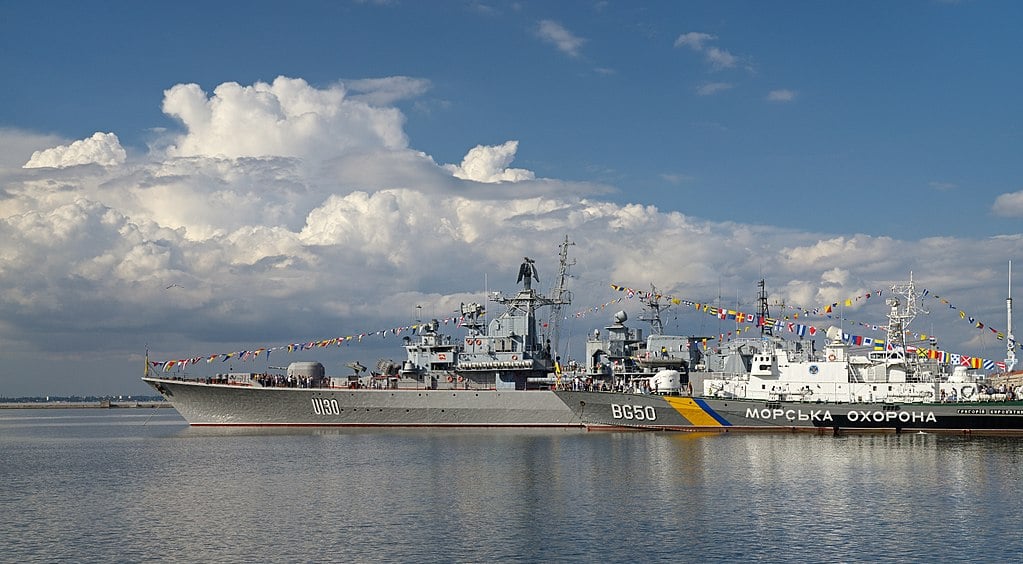 Ukraine says Russia 'partially' unblocks ports on Sea of Azov ...