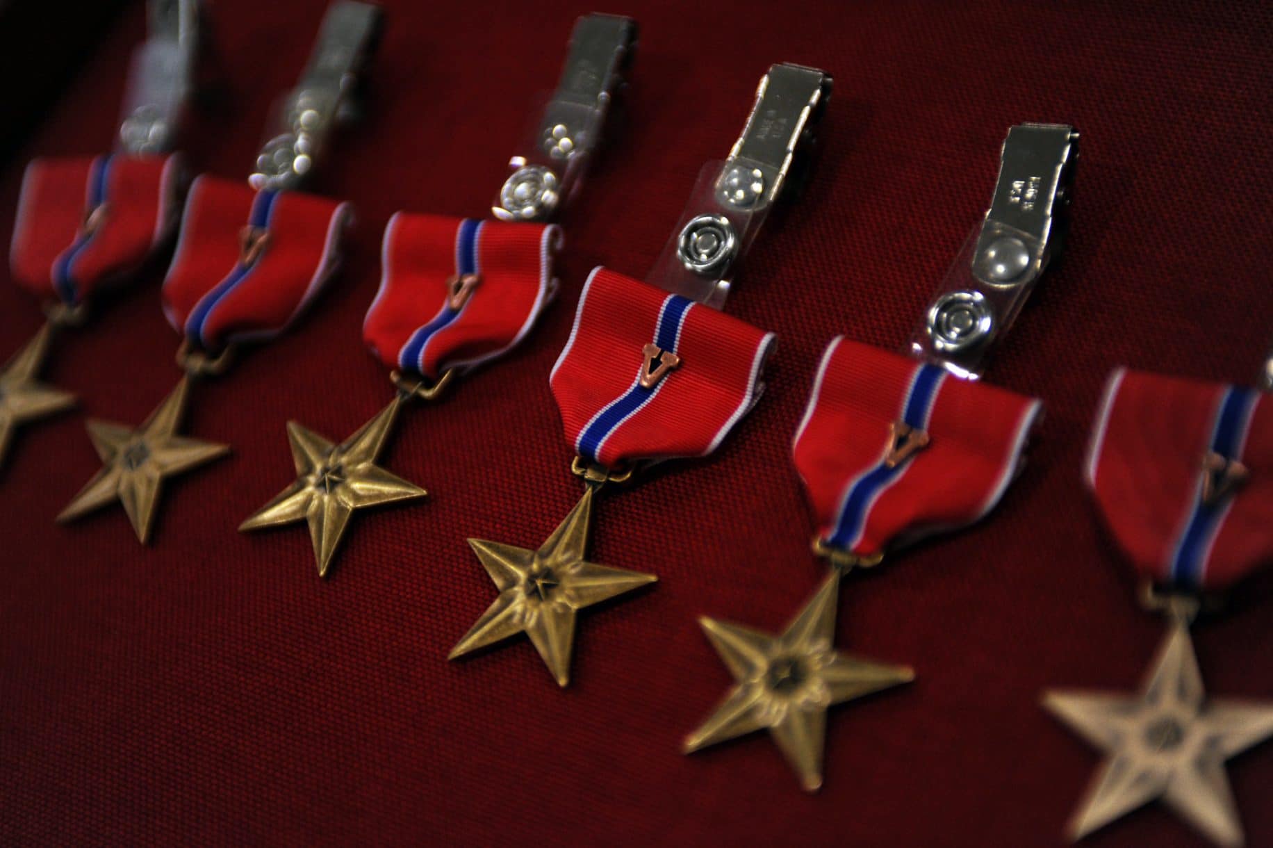 Bronze Star pinned on WWII veteran from PA 74 years after epic tank ...