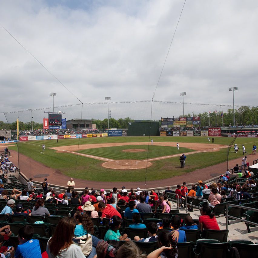 Marine vet with arm transplant throws ceremonial first pitch at NY ...
