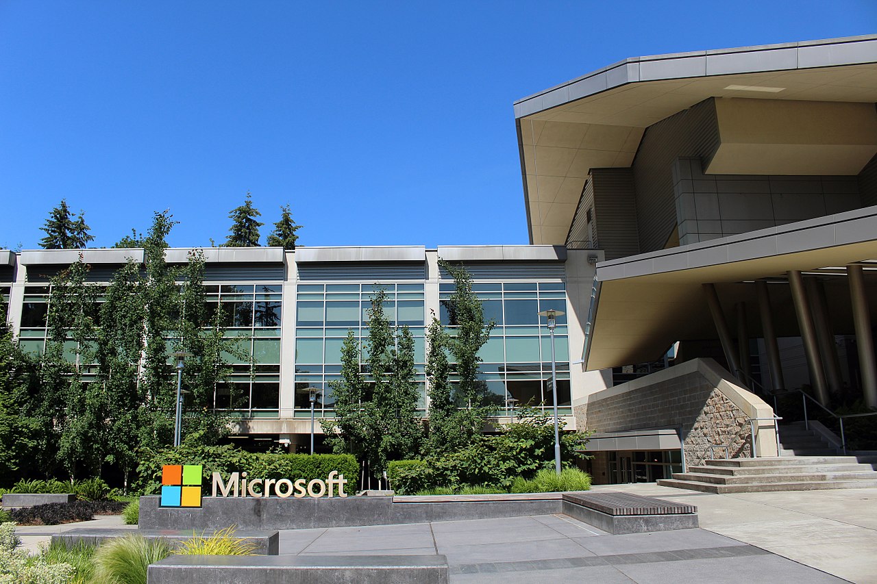 Microsoft will give the US military access to 'all the technology we ...