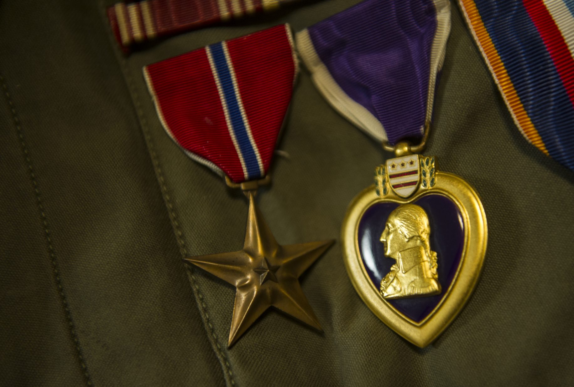 Fake war hero gets 24 years in prison after defrauding women of ...