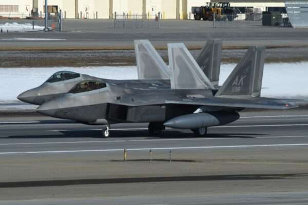 VIDEO: Air Force shows off F-22 fleet during 'elephant walk'