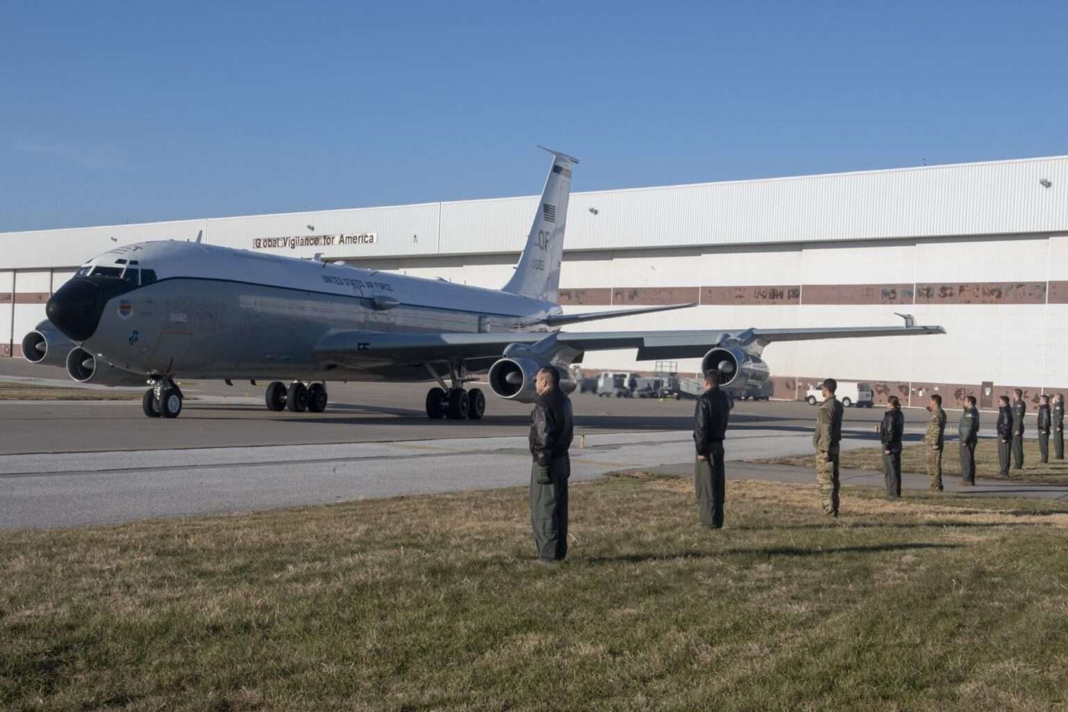 Offutt AFB bids farewell to aging WC-135 Constant Phoenix - one of only ...