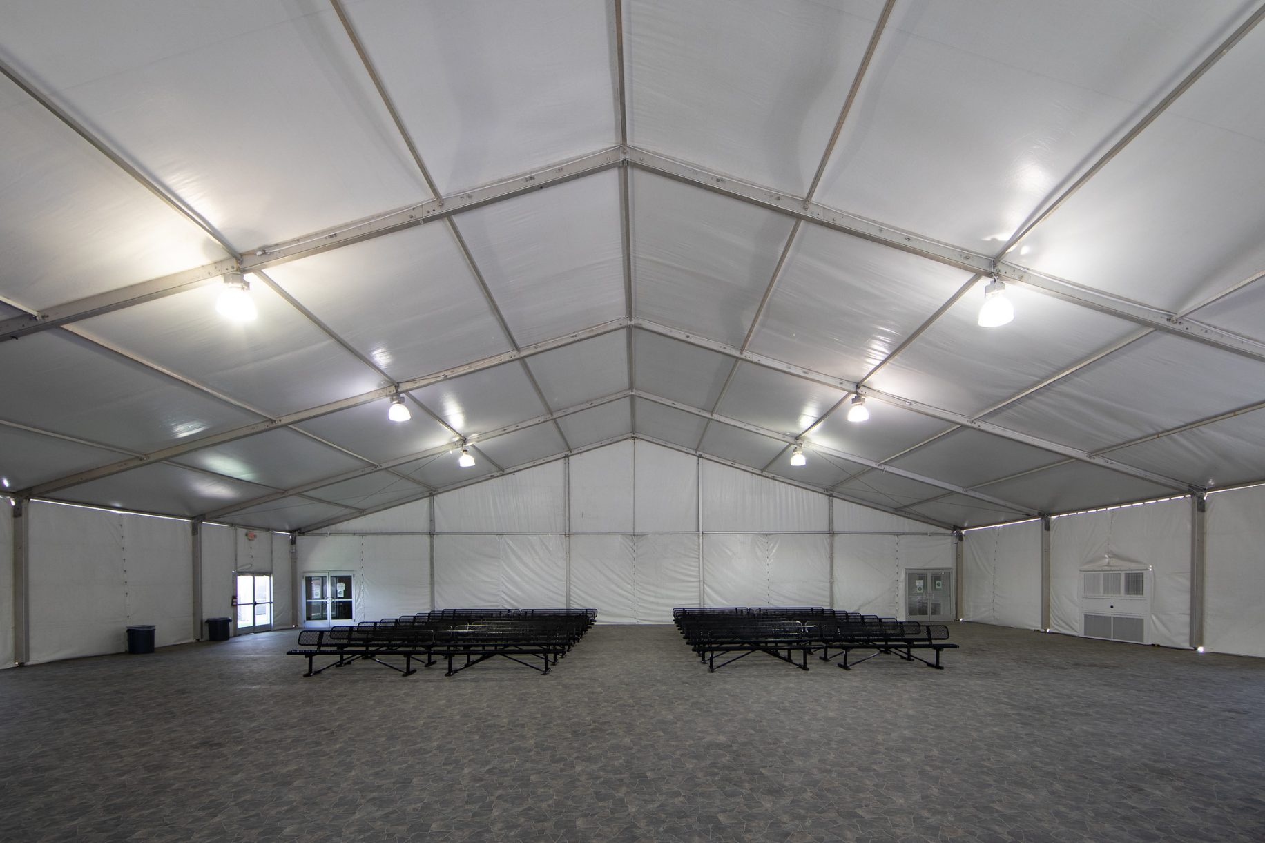PHOTOS: Border Patrol tent shelter for immigrants has baby-changing ...