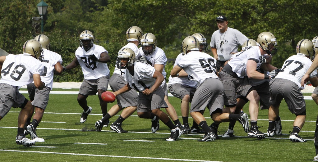 Army football's defensive line growing up, in more ways than one ...