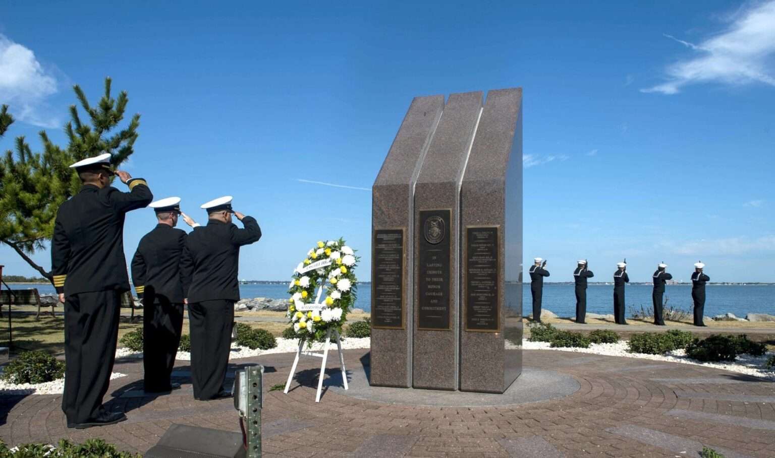 Remembering the 17 sailors who died in the USS Cole bombing 20 years ...