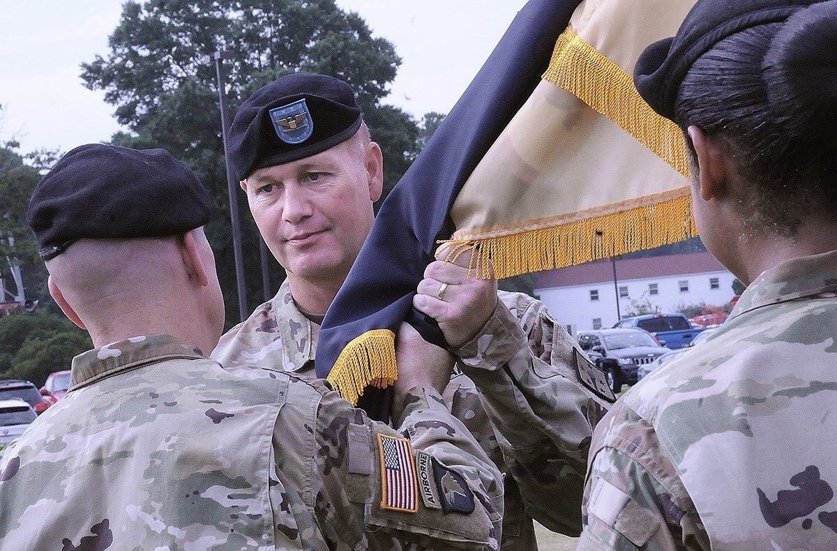 Army Colonel dies after helping motorist change tire on VA highway ...