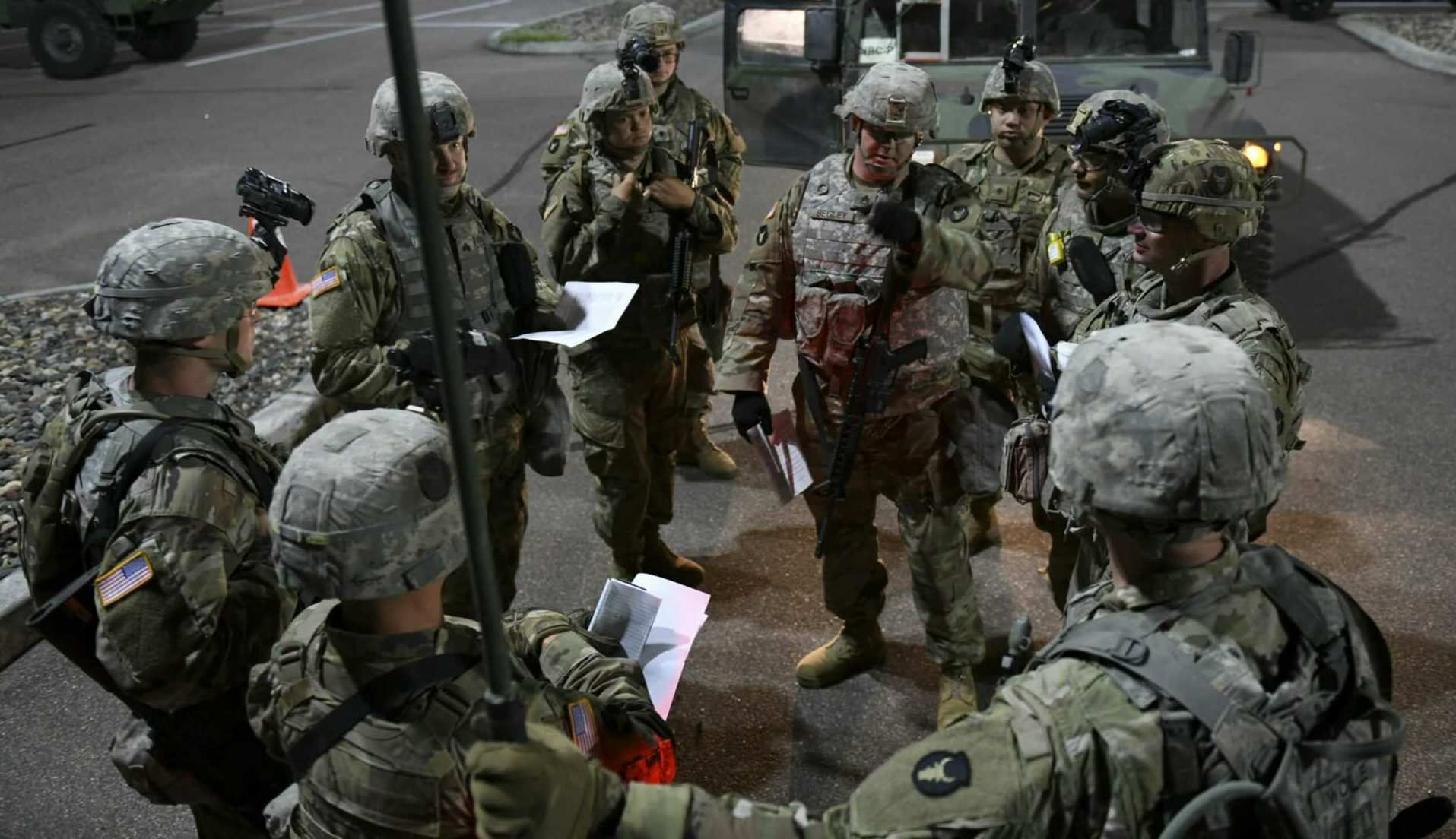 Videos: BLM groups riot, loot in Minnesota as Nat'l Guard troops deploy ...