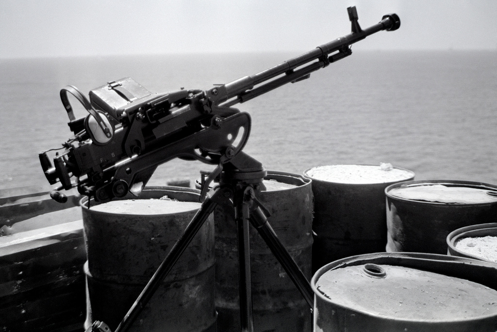 Iran threatens to respond 'firmly' to US retaliation to oil site ...