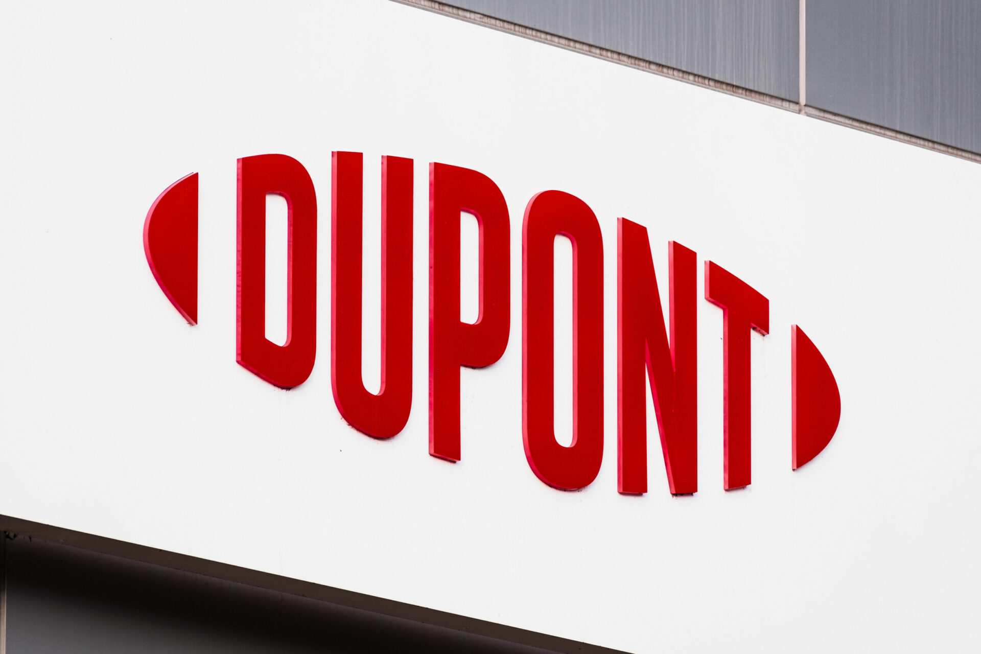 DuPont to split into three companies as CEO Breen steps back | American ...