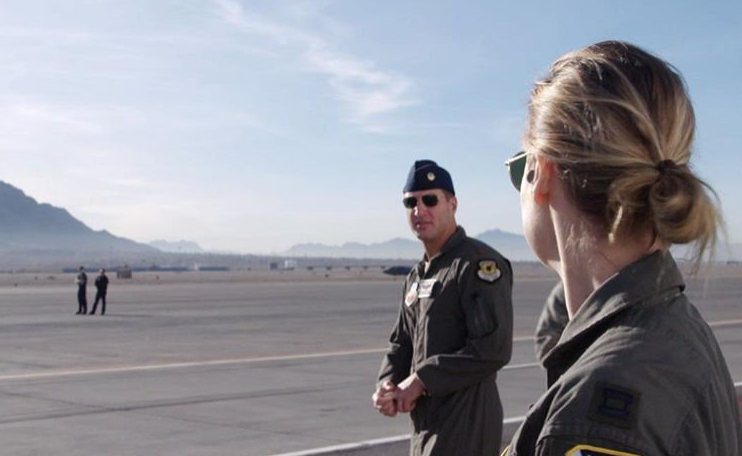 'Captain Marvel' actress pays tribute to Air Force pilot killed in ...