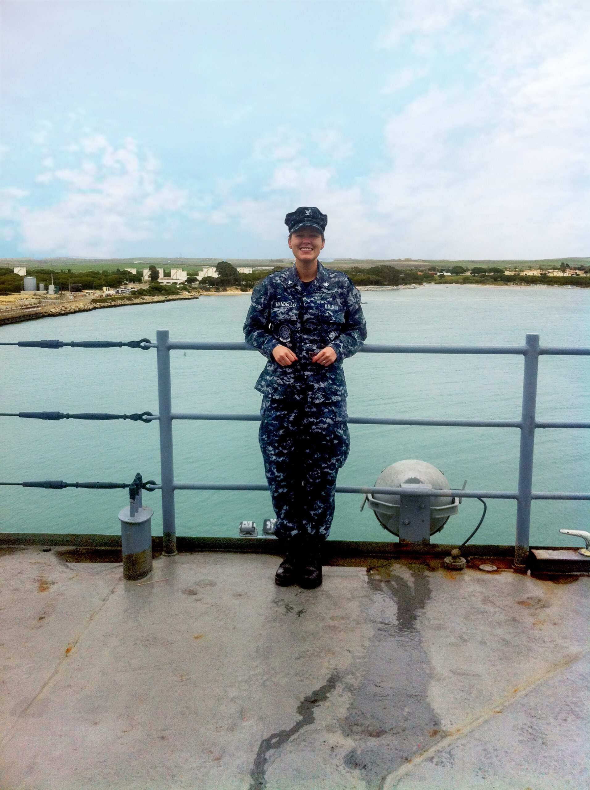 Navy vet is changing deployed troops' lives with personalized care ...