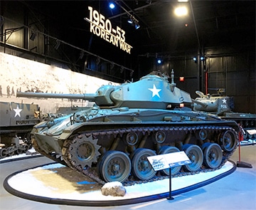 WATCH: American Heritage Museum is offering WWII tank driving ...