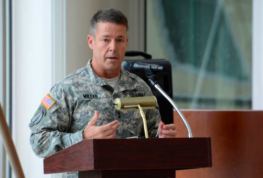 Trump's choice to lead Afghan war, former Delta Force commander, to ...