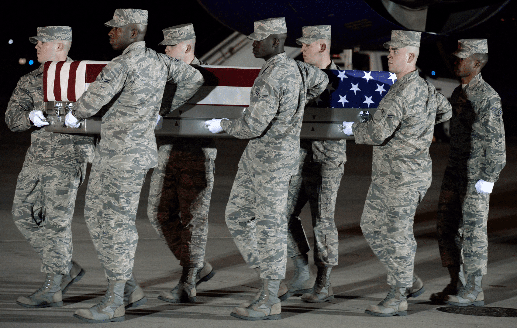 Special Operations airmen step off on 830-mile memorial ruck march ...