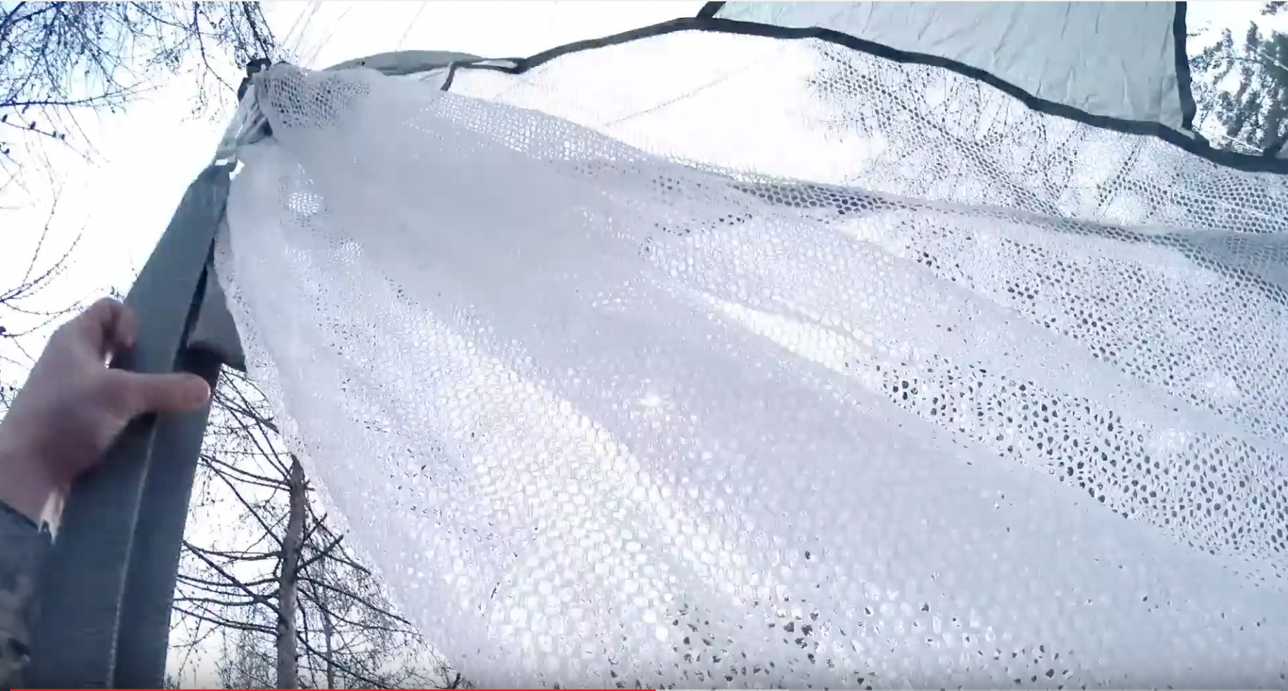 Watch what this paratrooper does to free himself when his chute gets ...