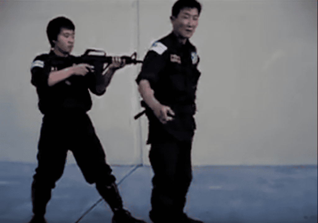 Self defense video on how to thwart a rifle being pointed at you from ...