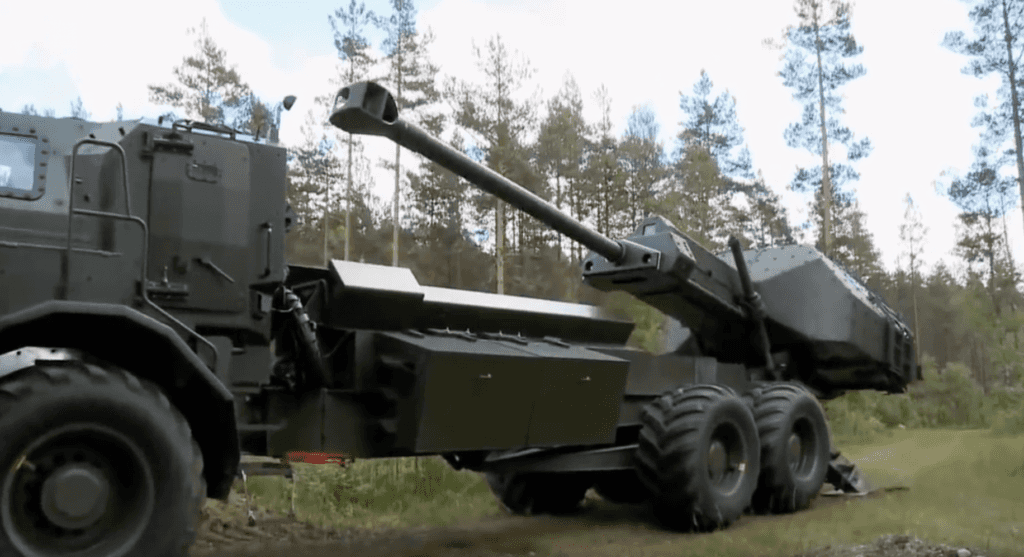 Watch the world's fastest Howitzer in action | American Military News
