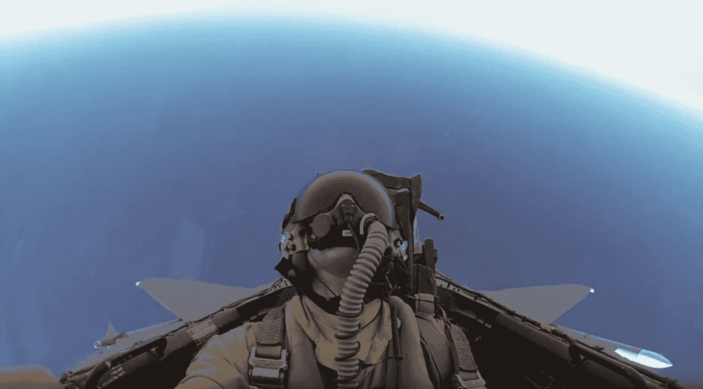 Here's a cockpit view of an F-15 Strike Eagle maneuvering through ...