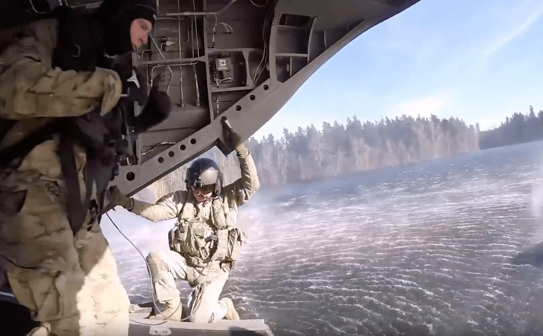 Video shows US Army spy unit dropping from Chinooks into cold waters ...