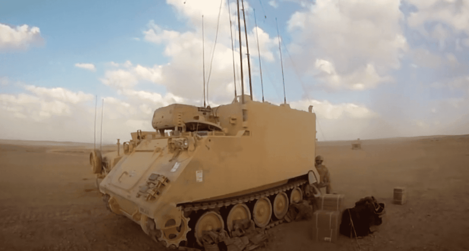 Watch a crew conduct a live fire mission from inside a Paladin | American Military News