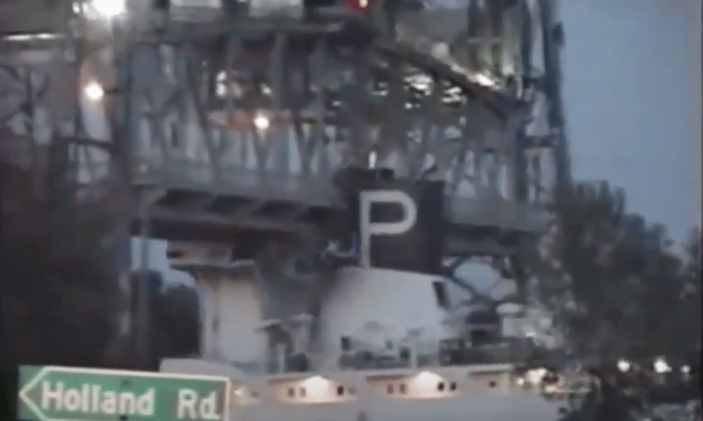 Watch these crazy boat crashes caught on camera | American Military News