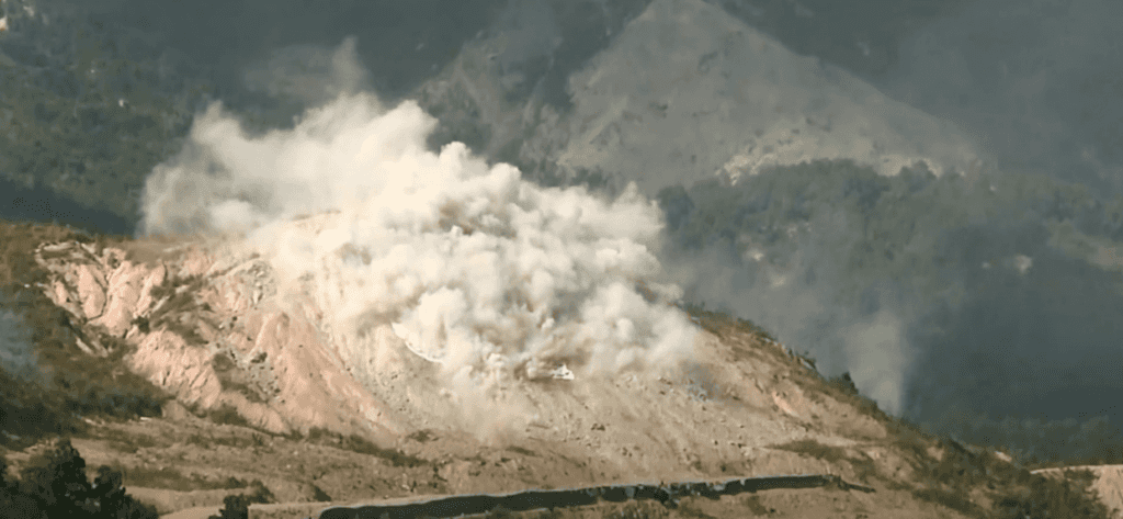 Explosive video footage of US and South Korean militaries putting on an ...