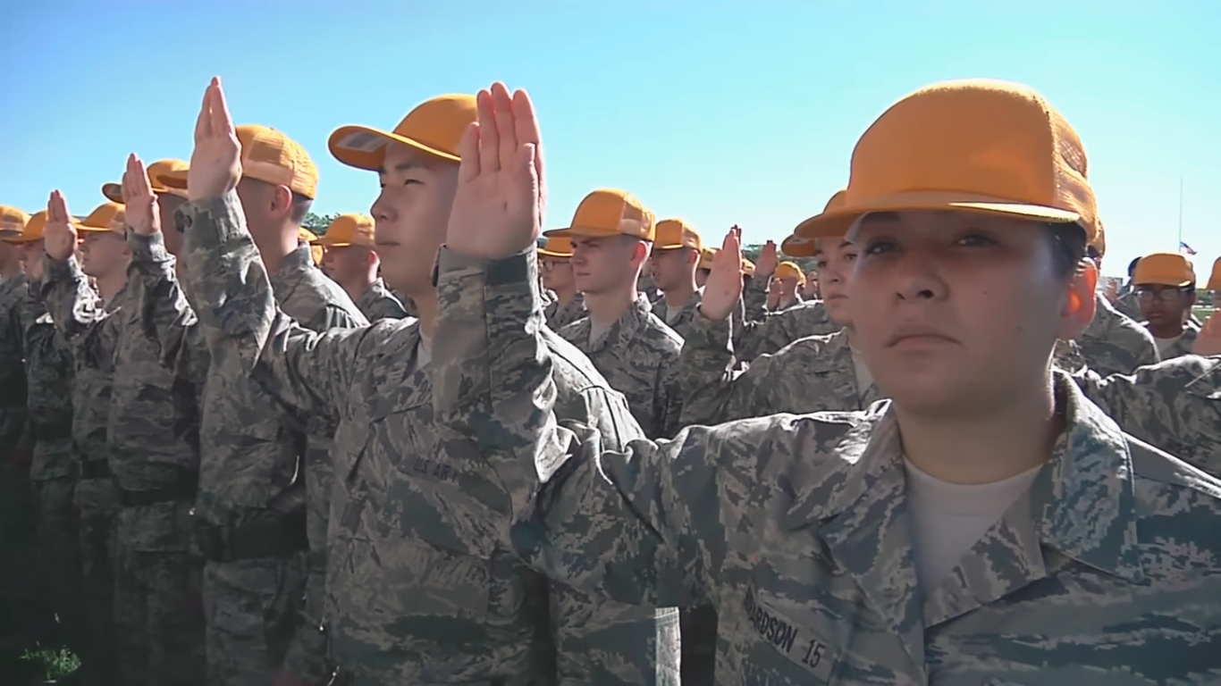 (VIDEO) A rare glimpse into US Air Force's first day of cadet training ...