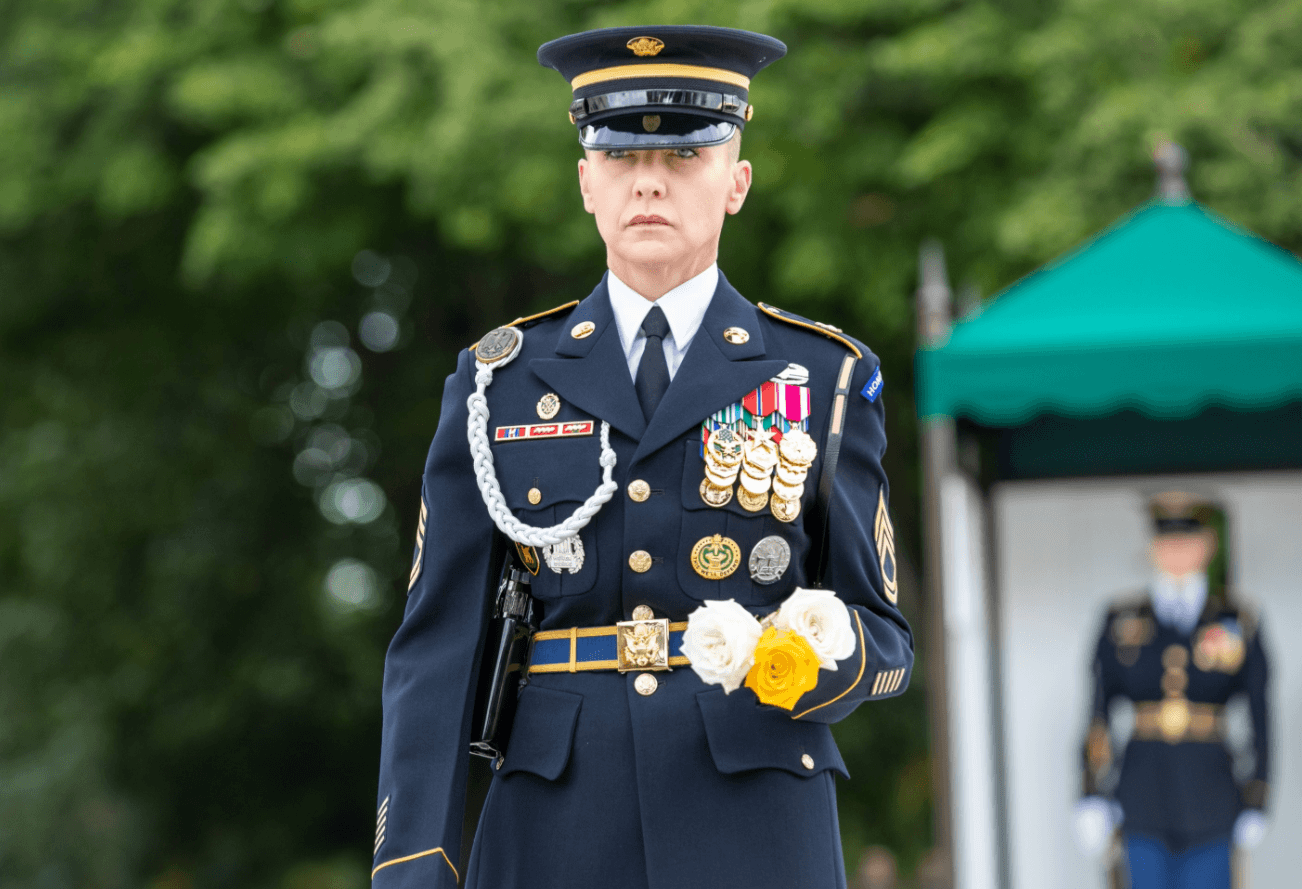Pics: Tomb of the Unknown Soldier holds 1st ever all-female change of ...