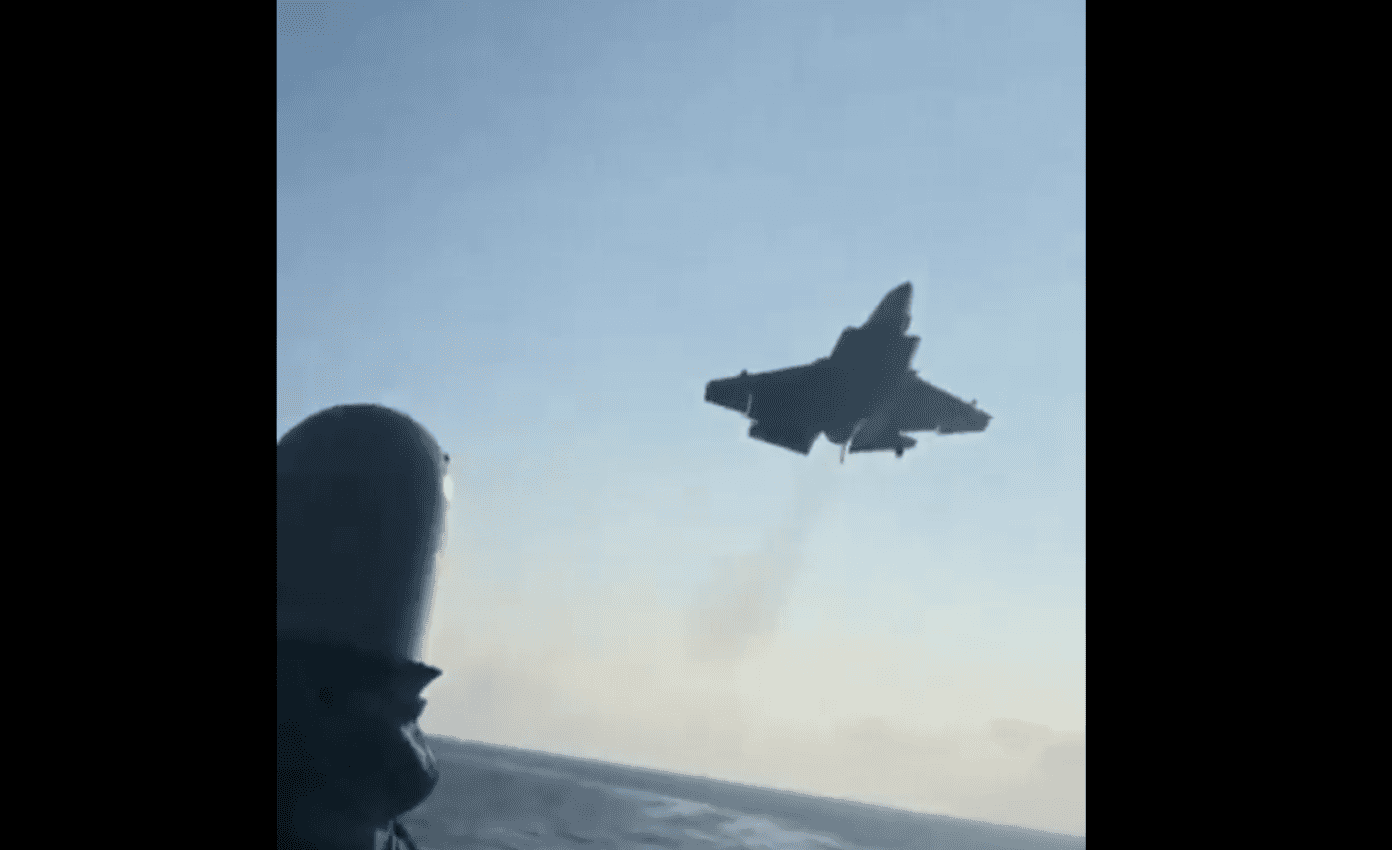Footage leaks showing US F-35 fighter jet crash in South China Sea ...