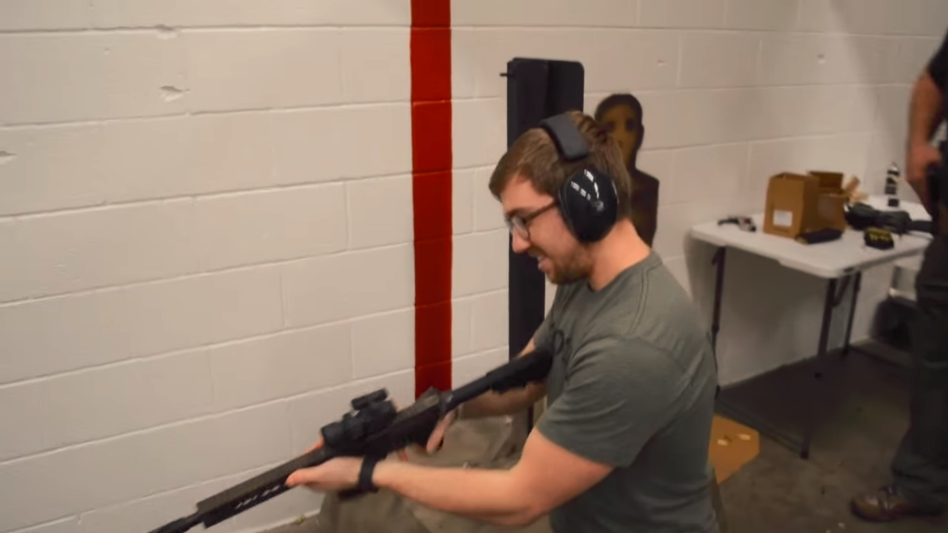 'Lone Survivor' Marcus Luttrell faces civilian in 'one-shot' shooting ...