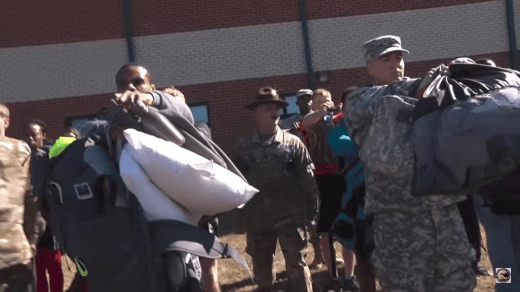 Watch new Army National Guard recruits experience a 'shark attack' in ...