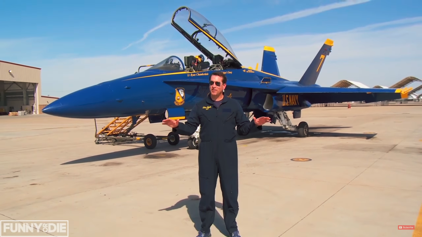 (VIDEO) Marine Corps vet Rob Riggle hilariously tries out for Top Gun 2 ...