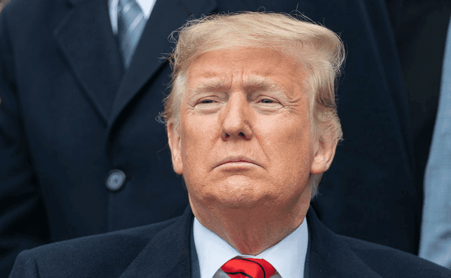 Trump officially launches 2024 run: "Comeback starts right now"