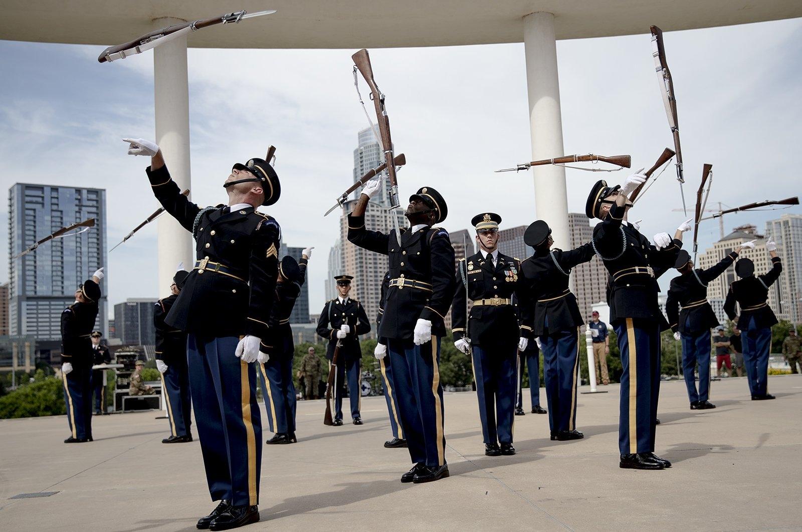 Army Futures Command descends on Long Center for one-year anniversary ...
