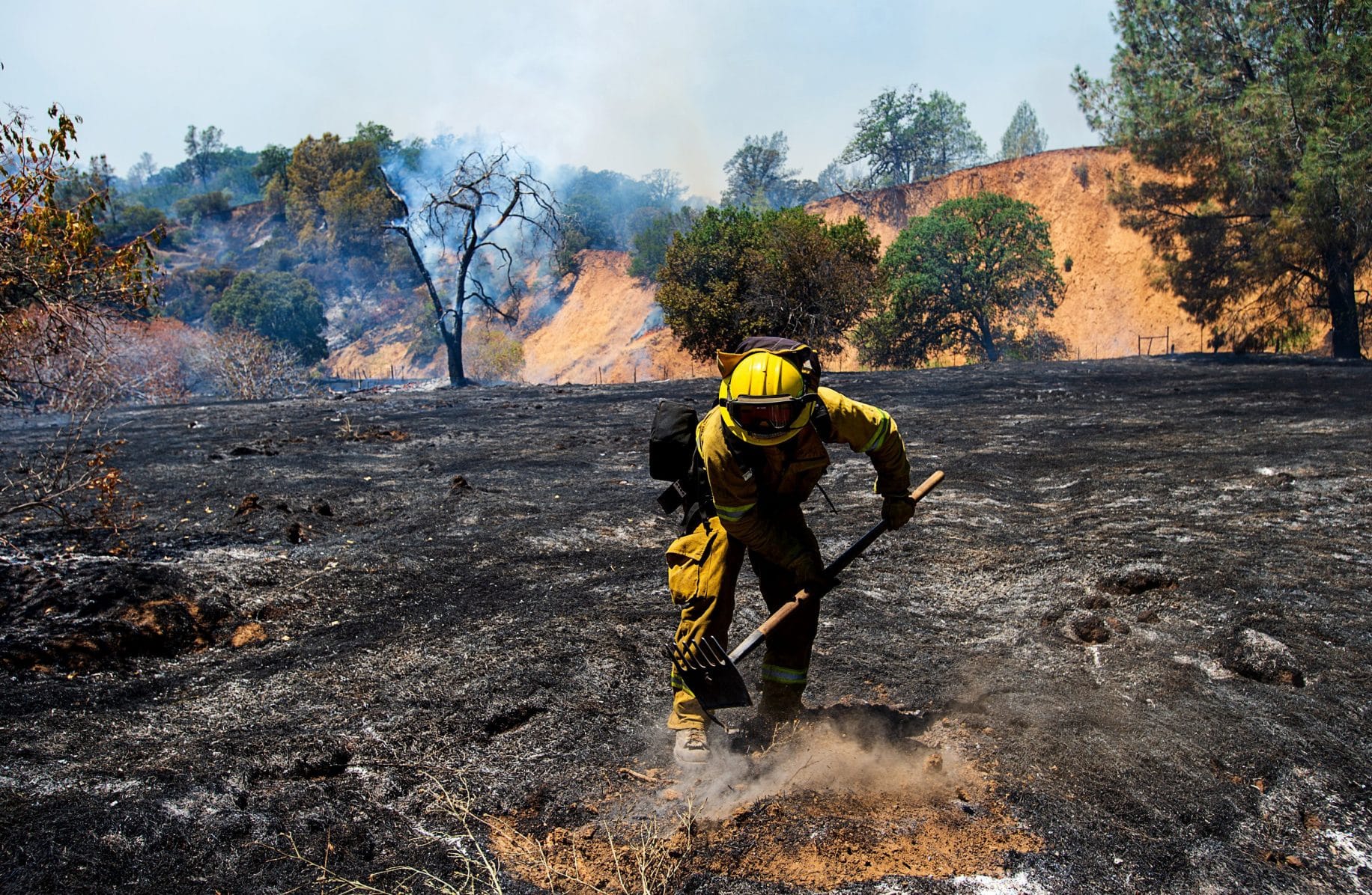 Northern California fire grows overnight, now at least 44,500 acres ...