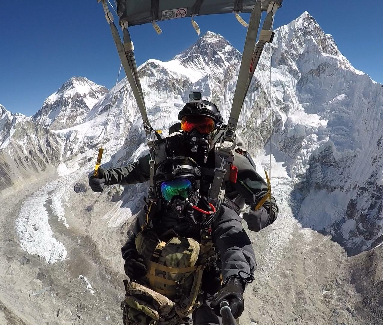 US Navy contractor parachute group to attempt record freefall at Mount ...