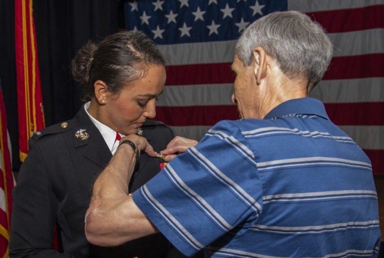 Here's the first female Marine assigned to fly the F-35C fighter jet ...