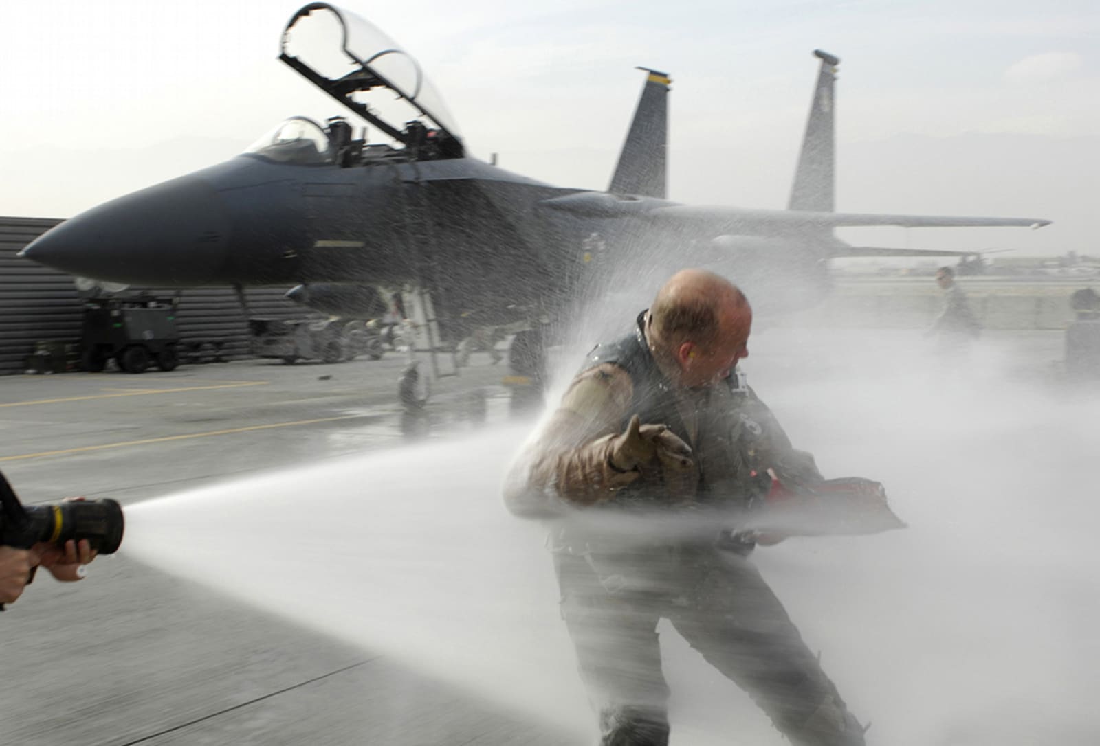 ‘Astonishing’: Veteran military pilots see first survey data on how ...