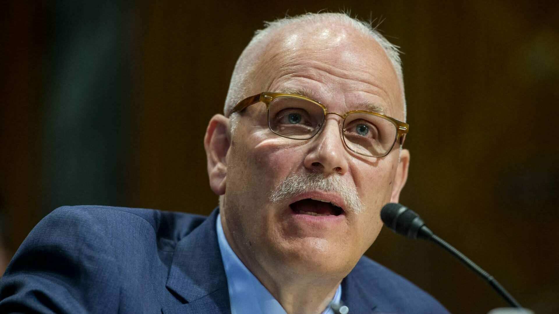 Border chief quits after resisting Biden admin pressure