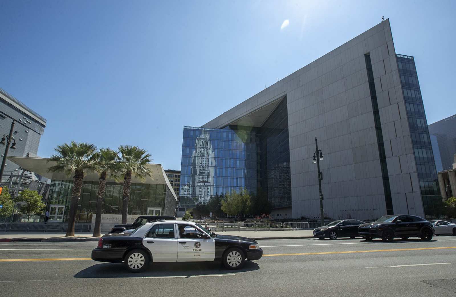 17 La Gangs Have Sent Out Crews To Follow And Rob Citys Wealthiest