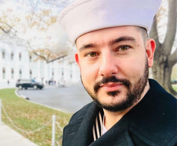 Muslim sailor aboard USS George Washington gets Navy waiver to grow 4 ...