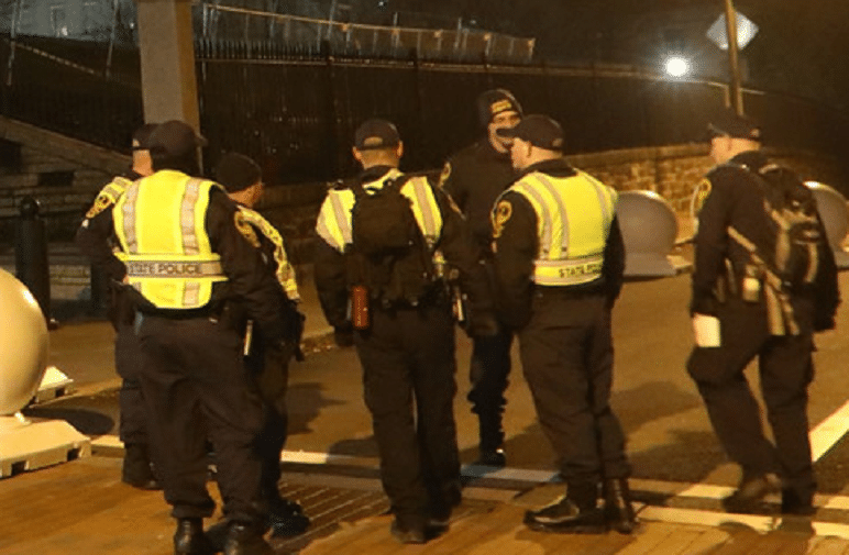 VA gun rally has started - it's huge - here are 20 pics and videos ...