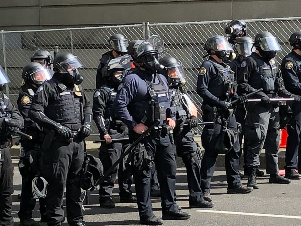 Watch: Navy vet says federal officer who beat him in Portland protest ...